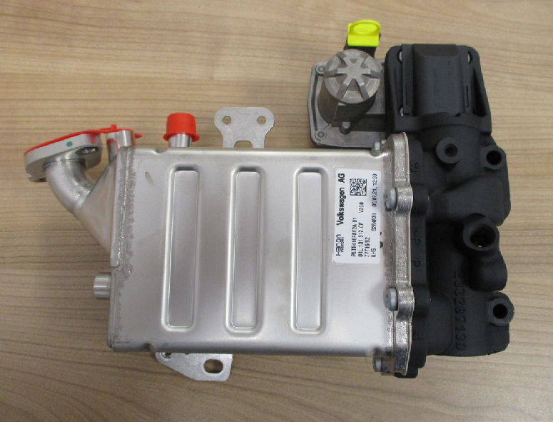 Original VW T6 2.0 TDI AGR Kühler Abgaskühler Abgasrückführung ...